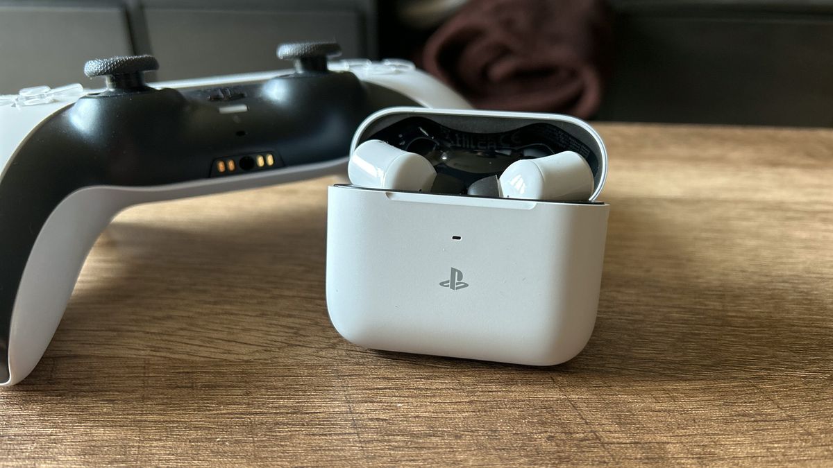 VALORANT Episode 8 Act 1: New Gun - The Outlaw